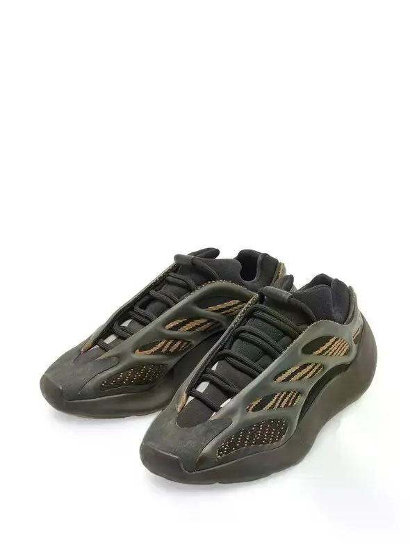 ADIDAS X YEEZY Yeezy 700 V3 Sneakers - Black