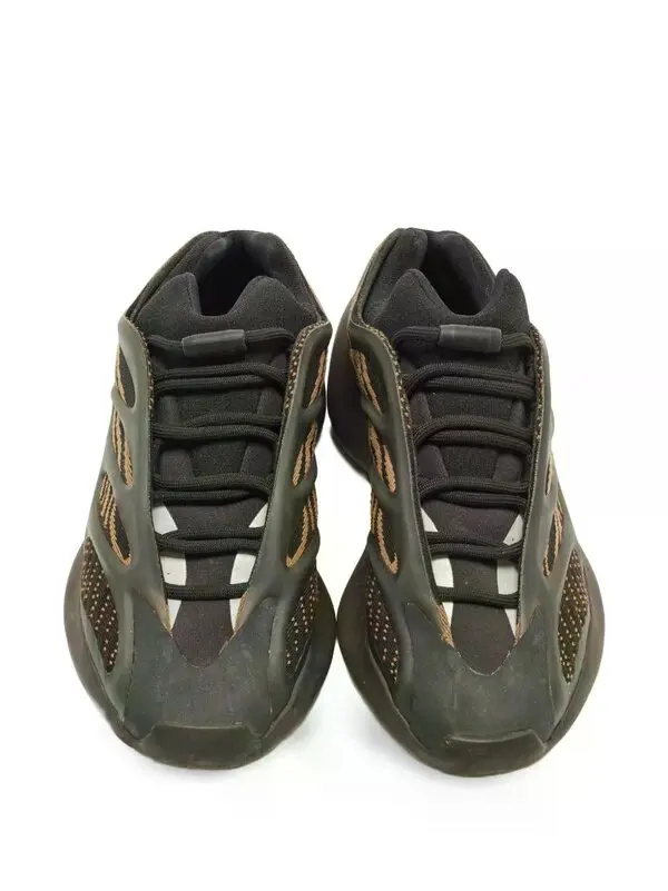 ADIDAS X YEEZY Yeezy 700 V3 Sneakers - Black