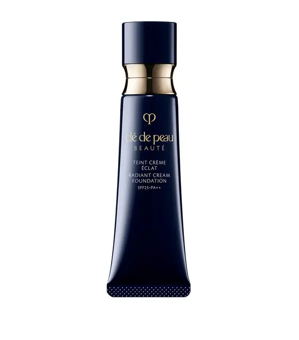 CLE DE PEAU BEAUTE Radiant Cream Foundation