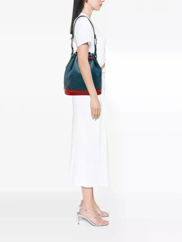 LOUIS VUITTON Epi Noe Gm Bucket Bag - Blue