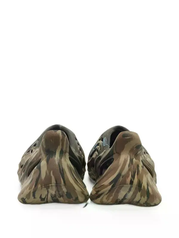 ADIDAS X YEEZY Foam Runner Slip-on Sneakers