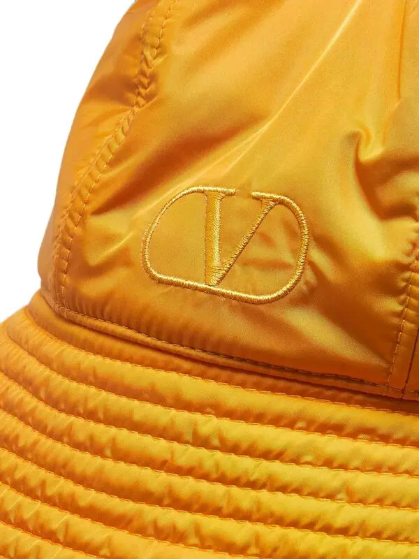 Valentino Garavani Vlogo Bucket Hat