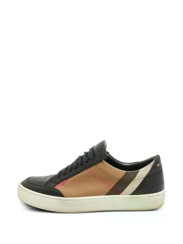 Burberry Nova Check Low-top Sneakers - Black