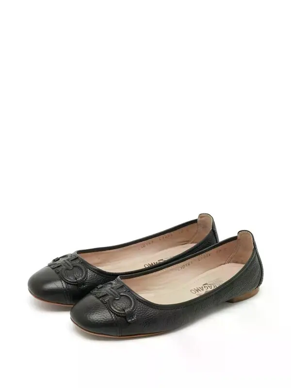FERRAGAMO Gancini Ballet Flats