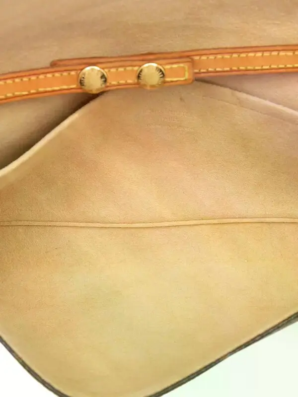LOUIS VUITTON Monogram Pochette Twin Gm