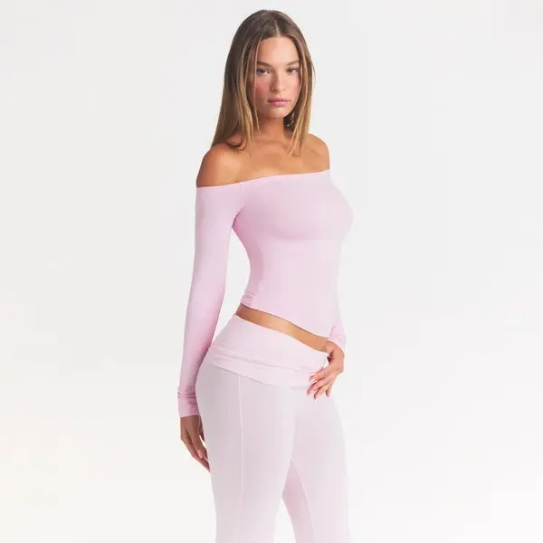 SKIMS Off The Shoulder Top | Pink | | Smooth Layers