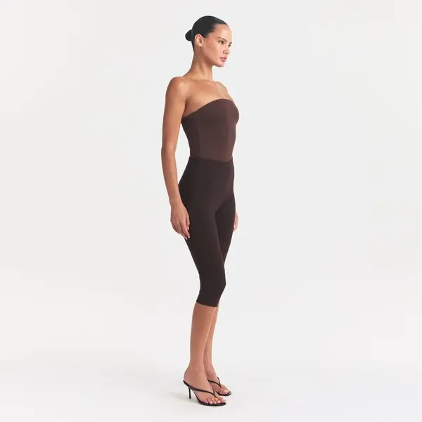 SKIMS Strapless Bodysuit In Deep Neutral