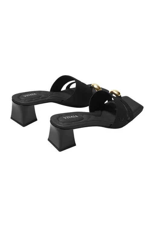 Vivaia Square-toe Toe Ring Sandals