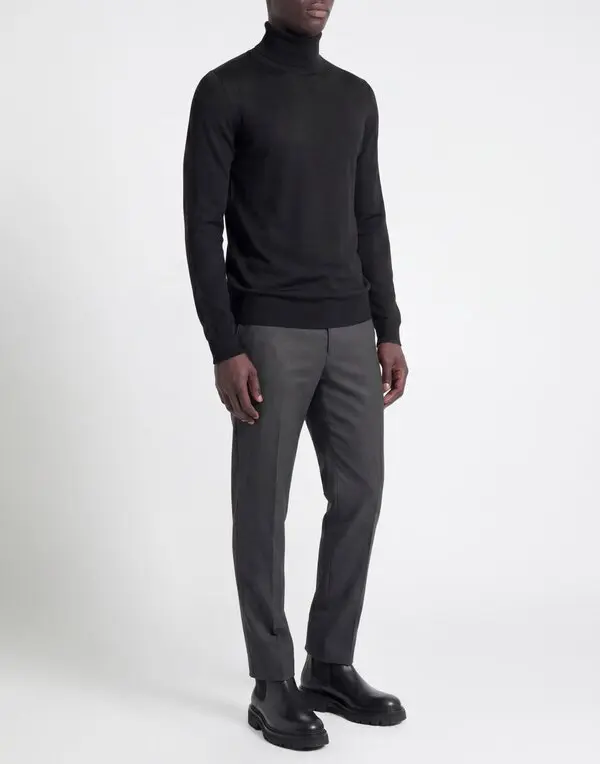 MASQ Turtleneck Size Silk