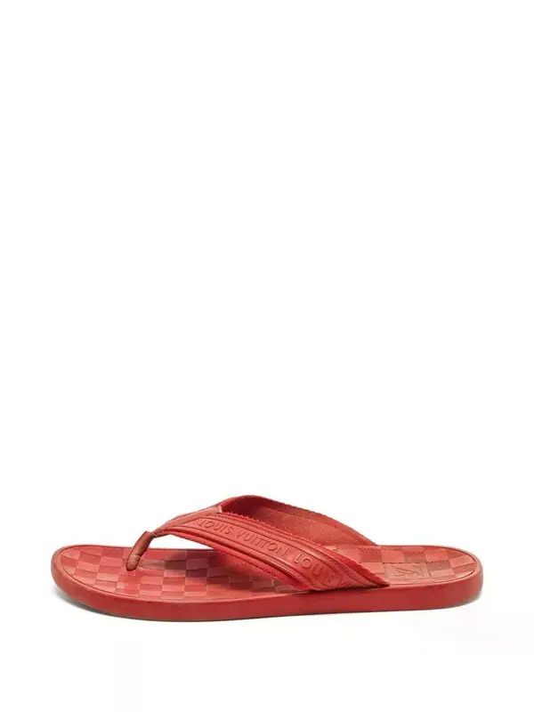 LOUIS VUITTON Check-textured Thong Flip Flops - Red