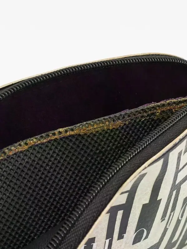 Emilio Pucci Cat-eye Sunglasses With Striped Pattern