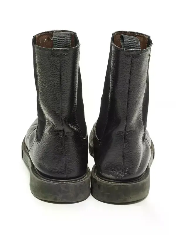 FERRAGAMO Round-toe Leather Chelsea Boots