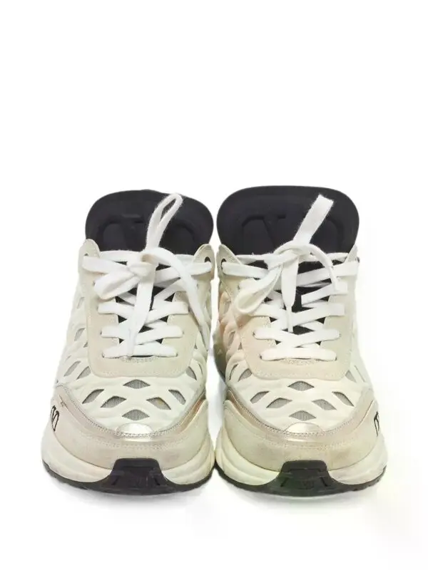 Valentino Garavani Go Runner Sneakers - Neutrals
