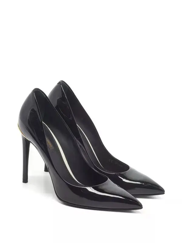 LOUIS VUITTON Eyeline Pointed-toe Pumps - Black