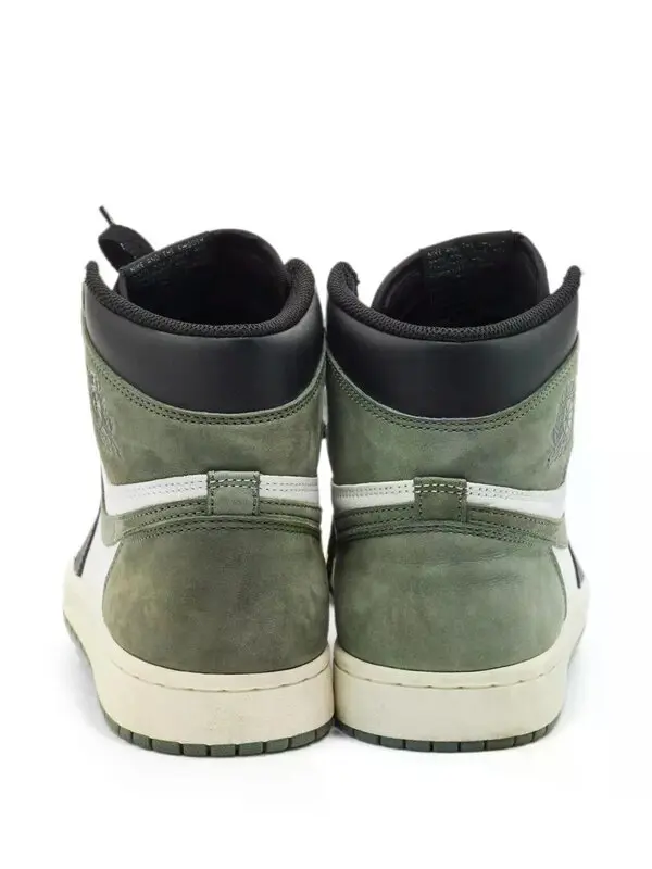 JORDAN Air 1 Retro High-top Sneakers - Black