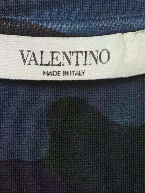 Valentino Garavani Camouflage-print Panther-patch T-shirt
