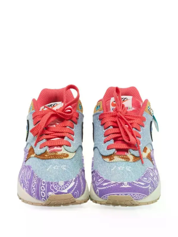 Nike Max 1 Sp "far Out" Sneakers