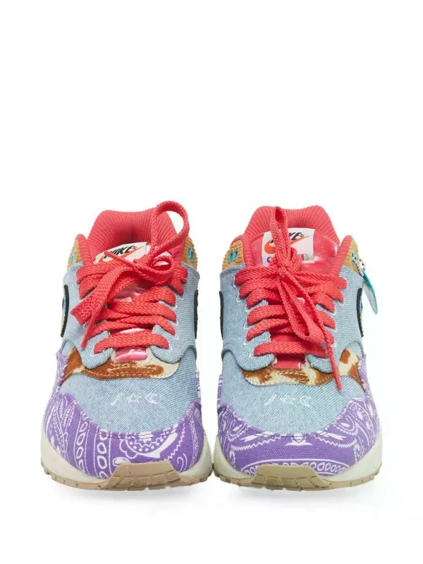 Nike Max 1 Sp "far Out" Sneakers