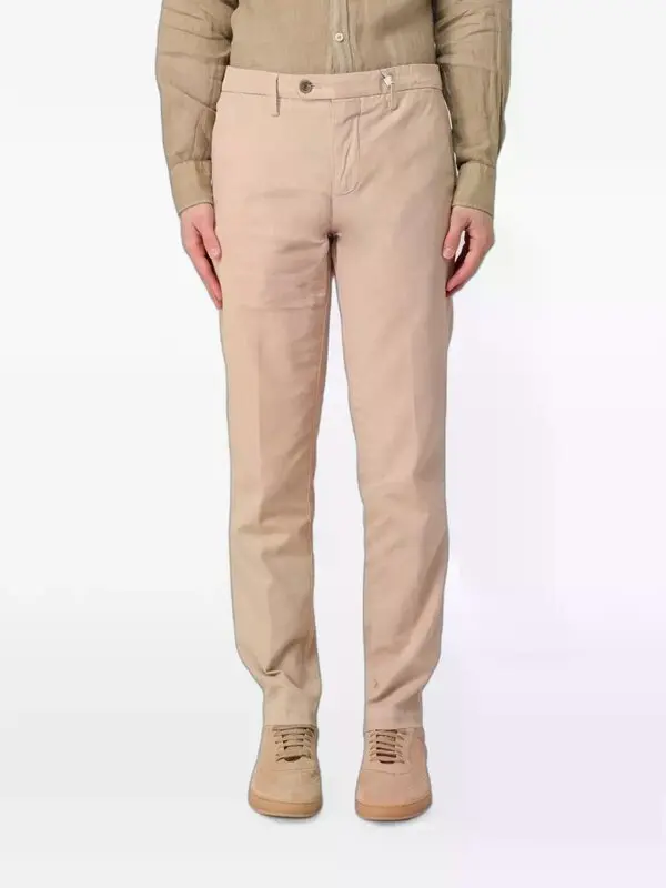 MYTHS Straight-leg Chino Trousers