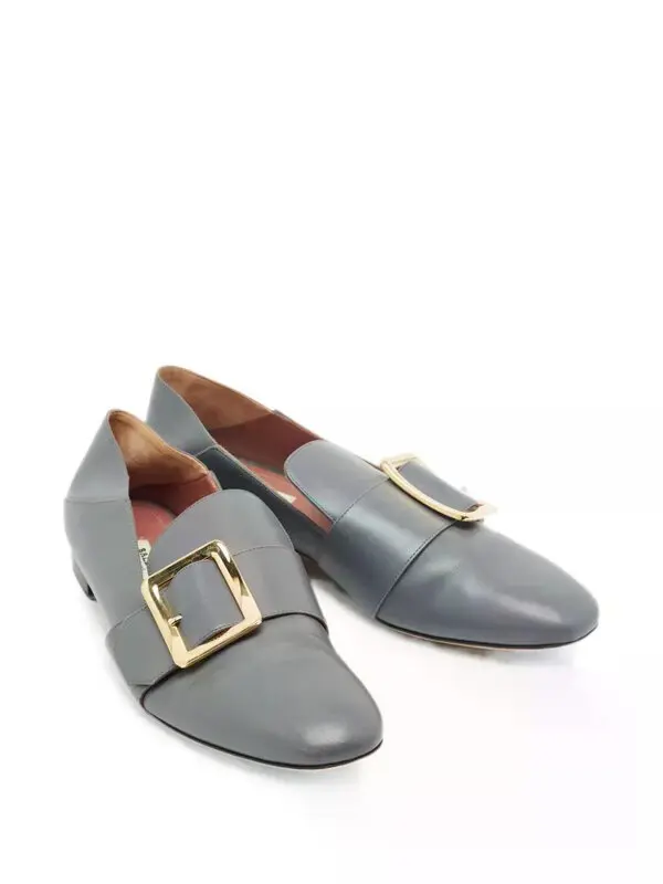 424 Janelle Buckle Detail Slippers