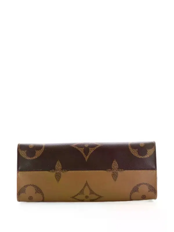 LOUIS VUITTON Giant Monogram Reverse Onthego Mm Tote Bag - Brown