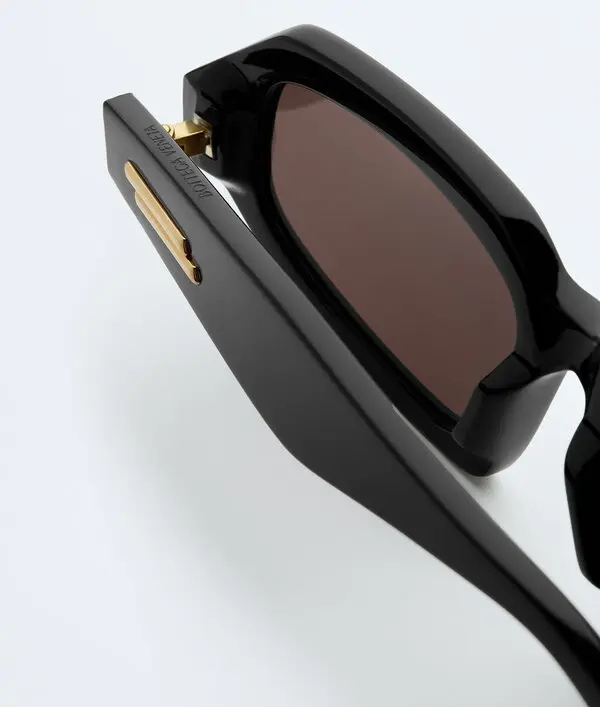 Bottega Veneta Classic Oval Sunglasses