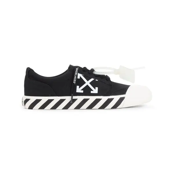 Off-White Canvas Low Top "shoelaces" Arrow Logo Sneakers - Black