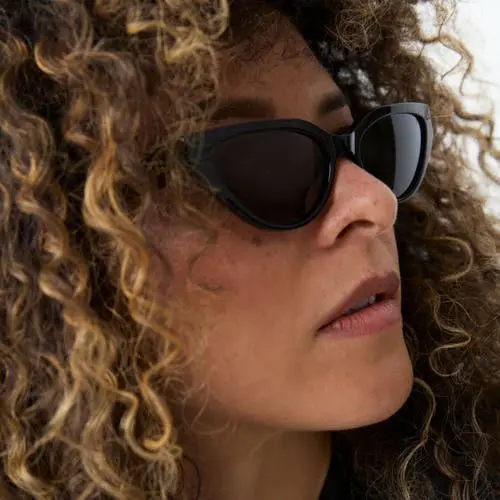 FRENCH KIWIS EYEWEAR Nikki Sunglasses - Black