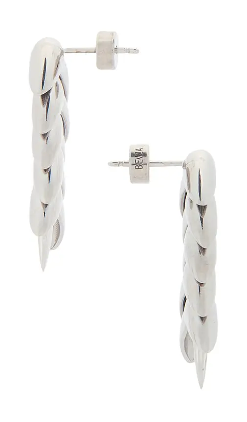Bevza Spikelet Short Earrings In Metallic