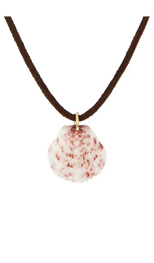 Shashi Pendant Necklace In Neutral