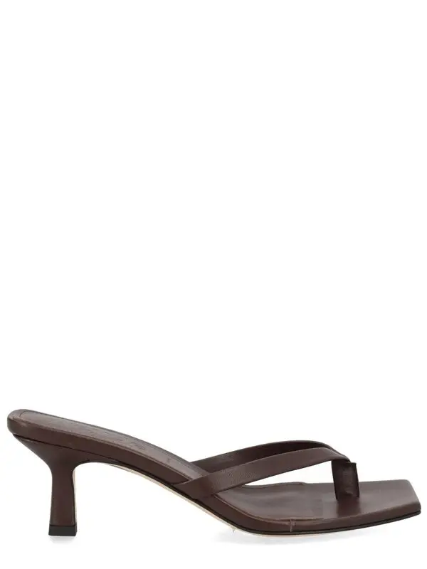 AeydĒ Elegant Leather Thong Sandals