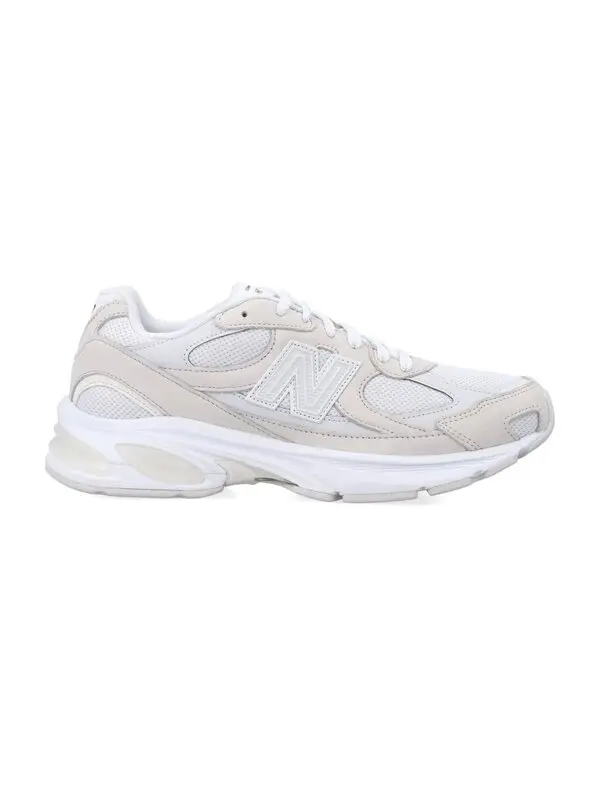 Comme Des Garçons Avant-garde Sneakers With Abzorb Cushioning - White