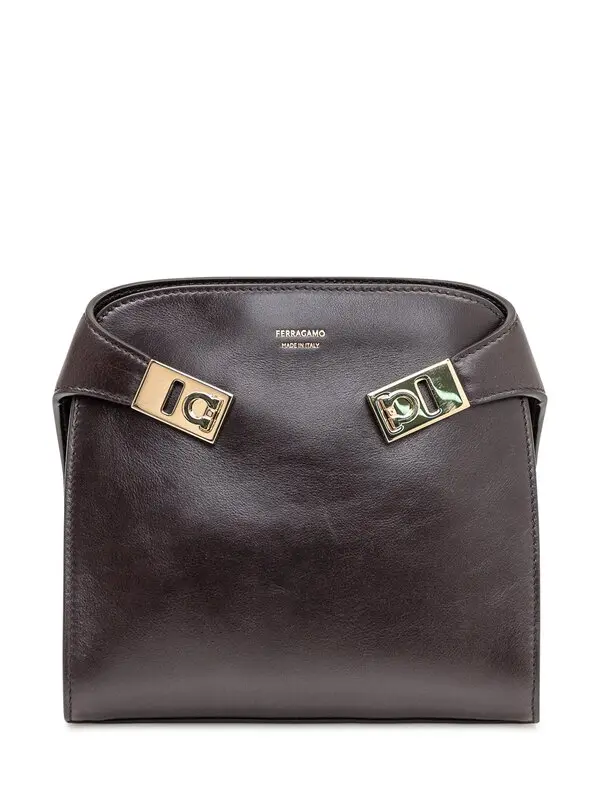 FERRAGAMO Elegant Leather Handbag With Gold Buckle