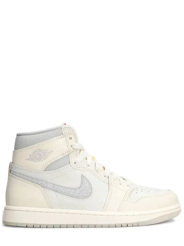 JORDAN Iconic Performance High Top Sneakers - Red