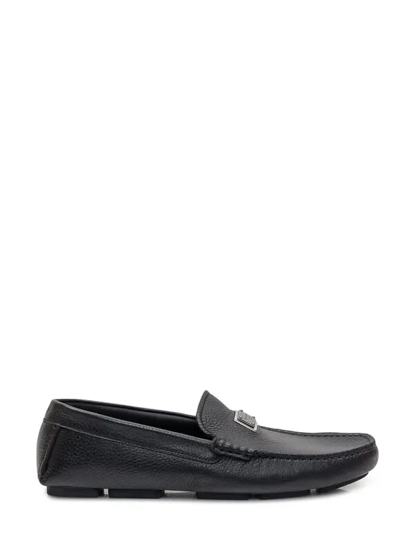 Dolce & Gabbana Elegant Loafers For The Modern Sophisticate