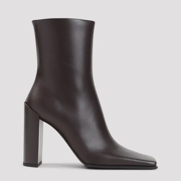 Alaïa Square Ankle Boots In Calfskin - Brown