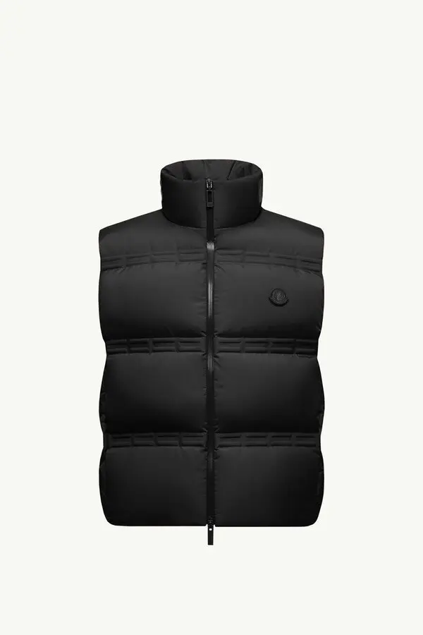 Moncler Innovative Spaintrkand Mini Vest