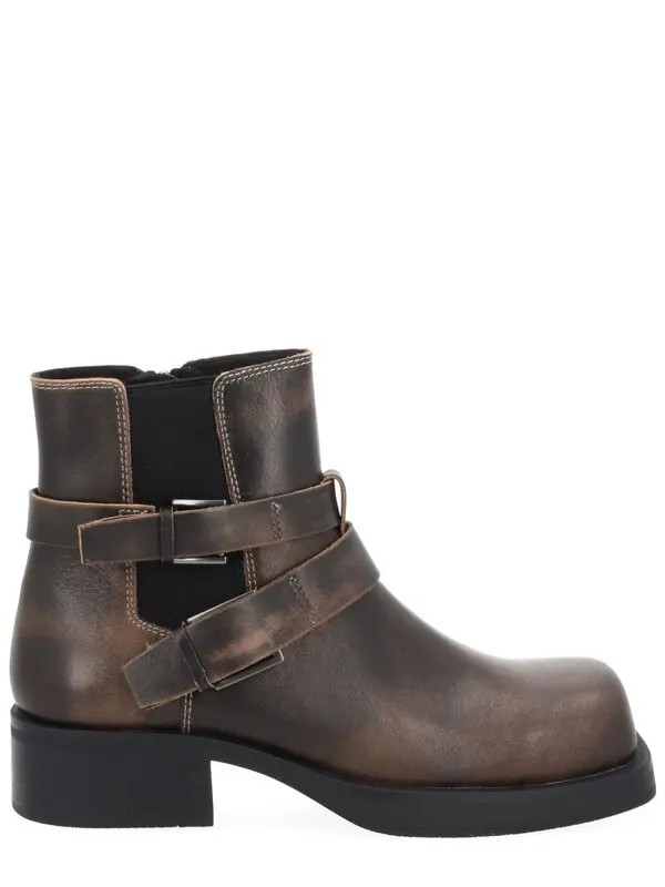 Ash Yuri Boot