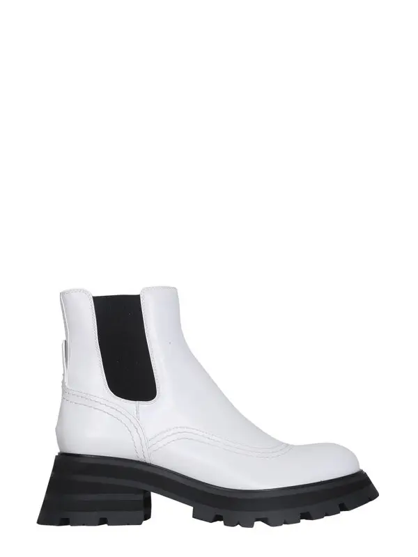 Alexander McQueen Wander Chelsea Boots - Ivory