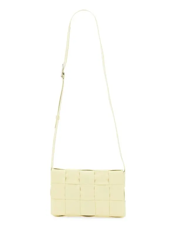 Bottega Veneta Cassette Medium Crossbody Bag In Leather - Beige
