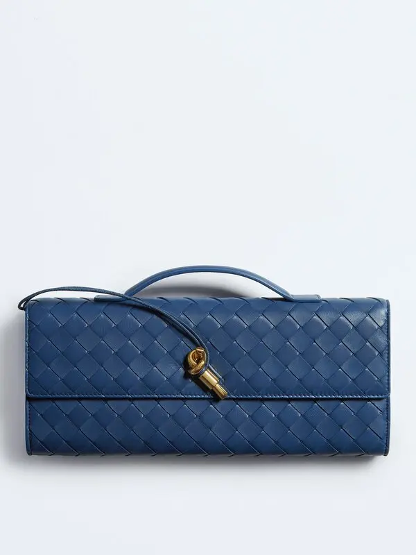 Bottega Veneta Intrecciato Mini Clutch With Leather Handle And Knot Closure 31 Cm - Blu