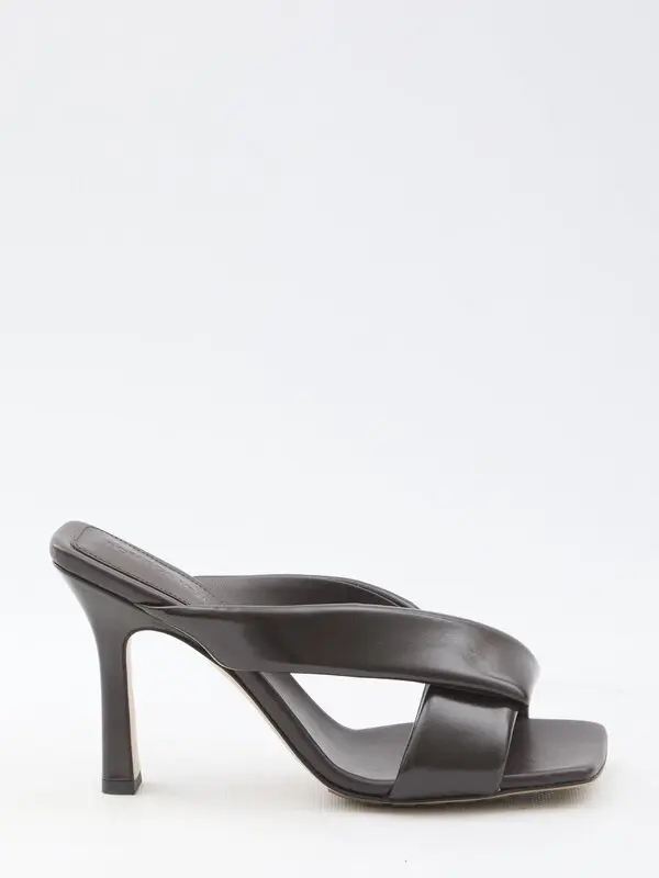 Bottega Veneta Riva Sandal For Ss25 Collection - Fondant