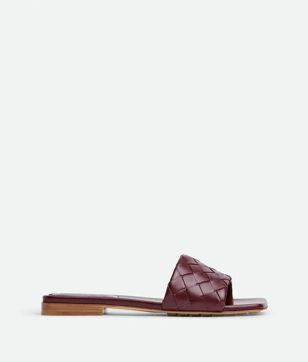 Bottega Veneta Elegantly Crafted Mini Sandals For Fw25