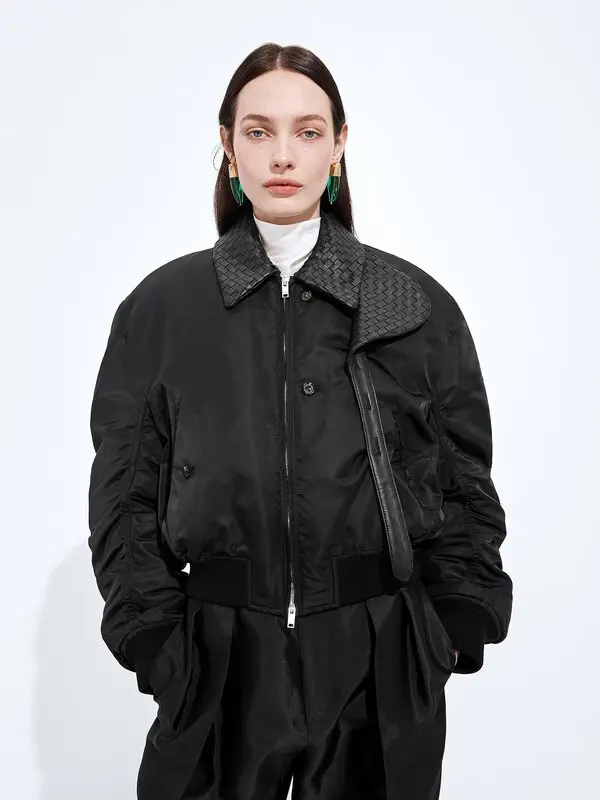 Bottega Veneta Padded Waterproof Satin Jacket With Leather Collar - Nero