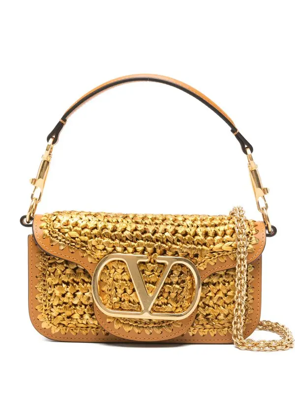 Valentino Garavani Mini Chic Crossbody Bag 11 Cm X 20 Cm