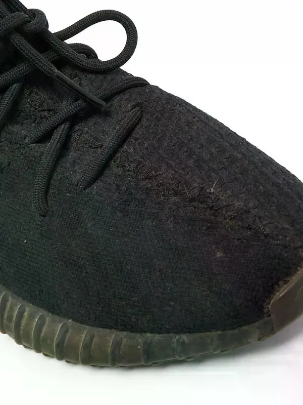 ADIDAS X YEEZY Boost 350 V2 Sneakers - Black