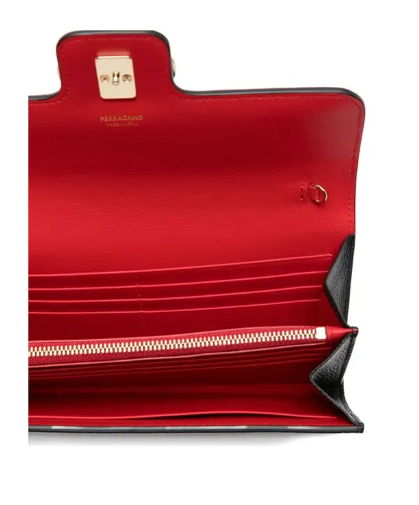 FERRAGAMO Gancini Wallet-on-chain