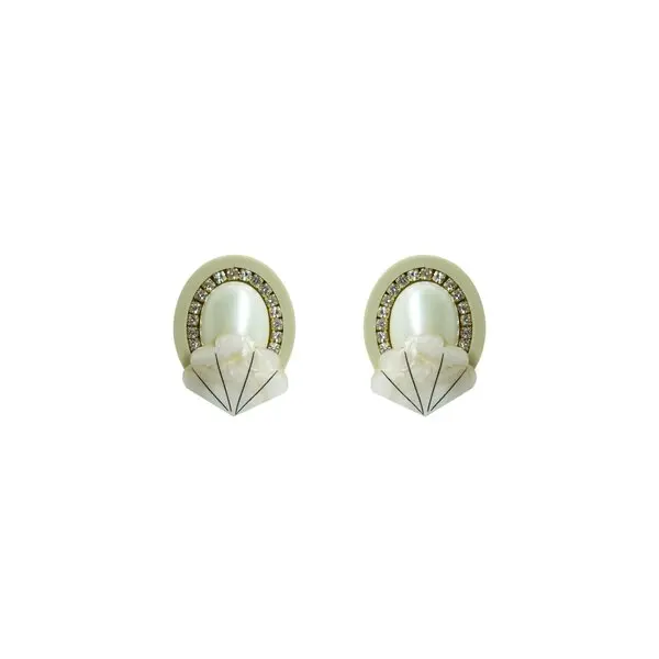 GISSA BICALHO Handmade Acrylic Earring Oval Pearl And Shell Nacre