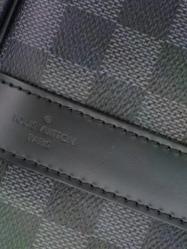 LOUIS VUITTON Keepall Bandoulière 45 Travel Bag - Black
