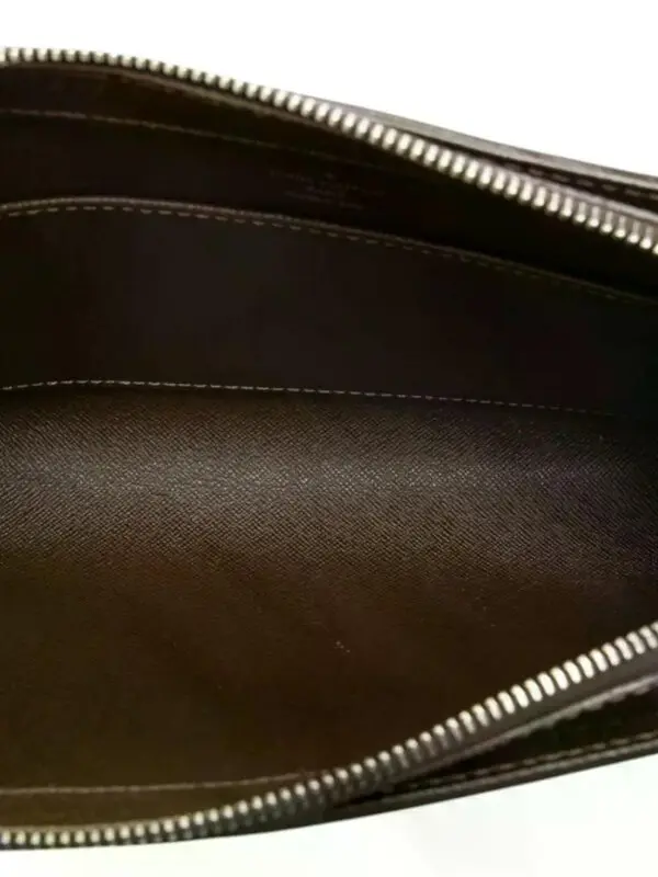 LOUIS VUITTON Taiga Leather Pochette Baikal Clutch Bag